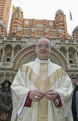 George Stack Bishop Wesminster Gives Press Editorial Stock Photo ...