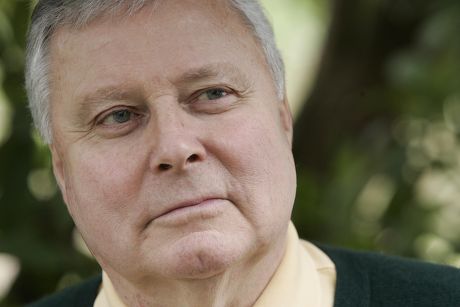 Peter Alliss Golf Commentator Pictured Home Editorial Stock Photo ...