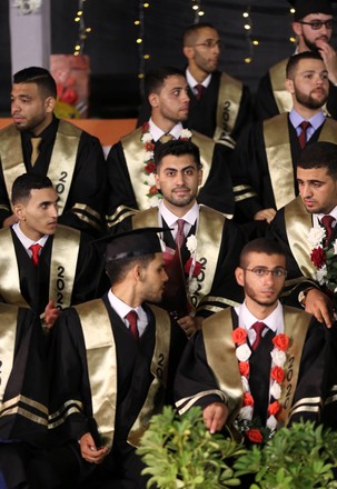 Palestinian Students Attend Their Graduation Ceremony Editorial Stock ...