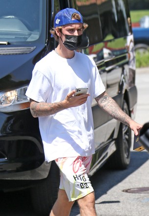 Justin Bieber Wears Face Mask While Editorial Stock Photo - Stock Image ...