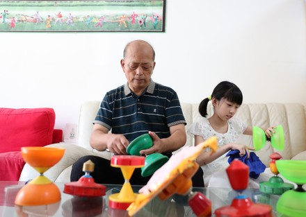 Dong Shulin L His Granddaughter Dong Editorial Stock Photo - Stock ...