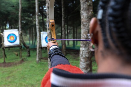 Kenyan Local Tourists Use Bows Arrows Editorial Stock Photo - Stock ...