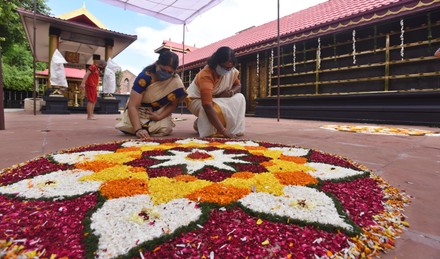 Women Making Rangoli Made Using Flowers Editorial Stock Photo - Stock ...