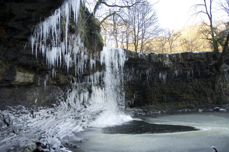 Frozen Sgwd Gwladus Lady Falls Waterfall Editorial Stock Photo - Stock ...
