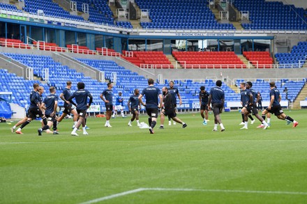 __COUNT__ Reading vs Colchester United, Caraboa Cup, Football, the ...