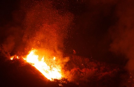 Bobcat fire burns in California, Monrovia, USA - 15 Sep 2020 Stock ...