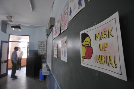 Poster Placed Encourage Students Wear Masks Editorial Stock Photo ...