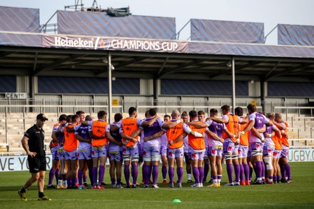 Exeter Chiefs Huddle Ahead Their Heineken Editorial Stock Photo - Stock ...