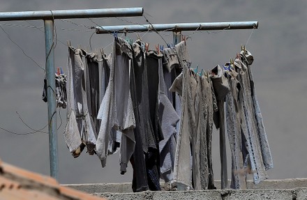 Intense volcanic ash fall in five Andean towns in Ecuador, Alausi - 20 ...