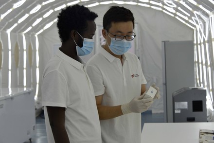 Ethiopian Chinese Workers Seen Bgi Ethiopia Editorial Stock Photo ...