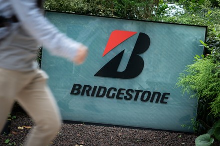 Employee Leaves Bridgestone Headquarters Tokyo Japan Editorial Stock ...