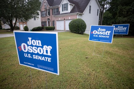 Supporters Senate Candidate Jon Ossoff Set Editorial Stock Photo ...