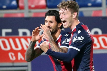 Bologna vs Parma, Italy - 28 Sep 2020 Stock Pictures, Editorial Images ...