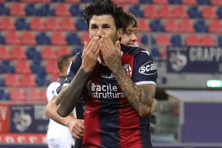 Bologna vs Parma, Italy - 28 Sep 2020 Stock Pictures, Editorial Images ...
