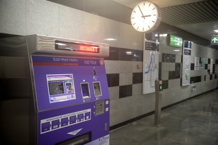 32 Automated kiosk Stock Pictures, Editorial Images and Stock Photos ...