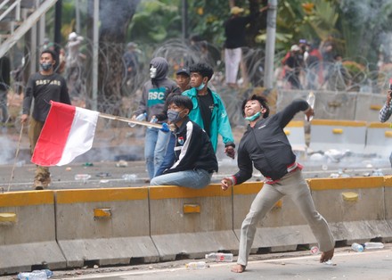 Protestors Throw Stones Antiriots Policemen During Editorial Stock ...
