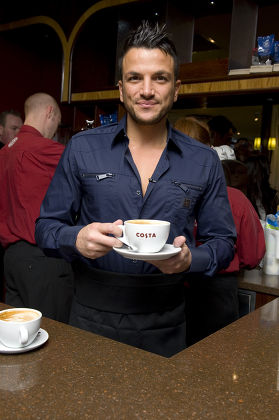 __COUNT__ Peter Andre launches new Costa flat white range, Costa Coffee ...
