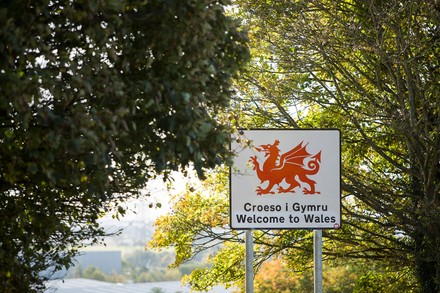 Welcome Wales Sign On Border Chepstow Editorial Stock Photo - Stock ...