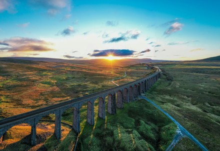 Ribble Viaduct Ribble Valley Ribblehead Sunrise Editorial Stock Photo ...