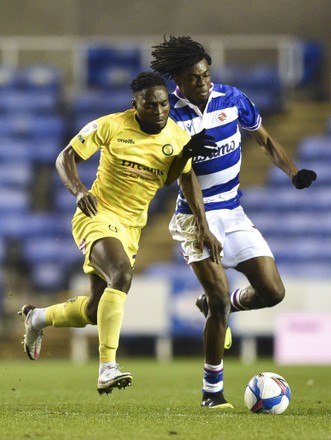 reading v wycombe wanderers Stock Photos (Exclusive) | Shutterstock