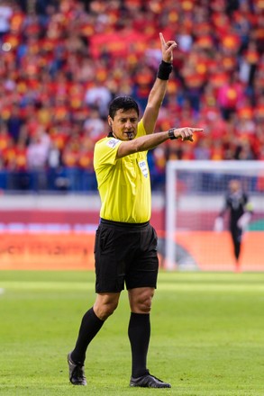 Fifa Referee Alireza Faghani Iran Gestures Editorial Stock Photo ...
