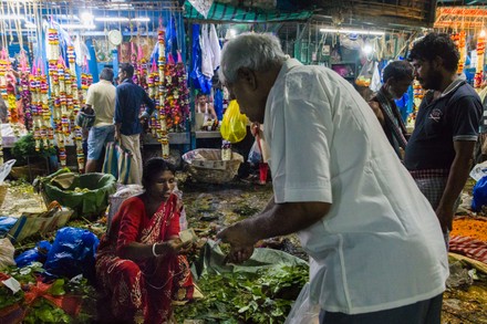 __COUNT__ Howrah Flower Market, Kolkata, West Bengal, India - 05 Oct ...