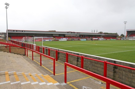 Dagenham & Redbridge vs Hartley Wintney, Emirates FA Cup, Football, the ...
