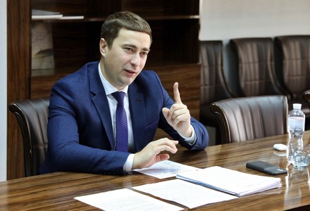 imágenes de Interview of StateGeoCadastre chief Roman Leshchenko, Kyiv ...