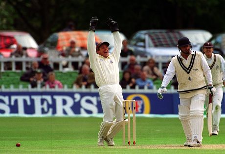obituary - english cricketer graham cowdrey dies Stock Photos ...
