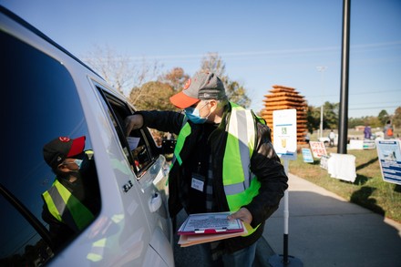 41 Curbside voting Stock Pictures, Editorial Images and Stock Photos ...