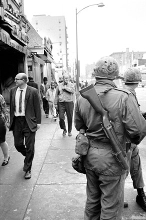 500 1960s race riots Stock Pictures, Editorial Images and Stock Photos ...