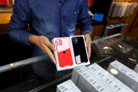 Palestinian Venedor Displays New Iphone 12 Editorial Stock Photo ...