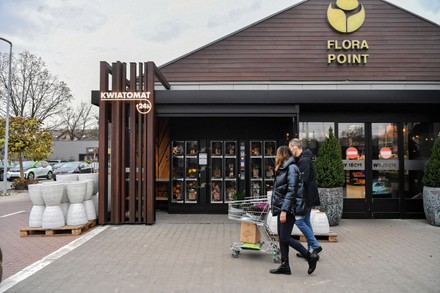 Flower Vending Machine Warsaw Poland 15 Editorial Stock Photo - Stock ...