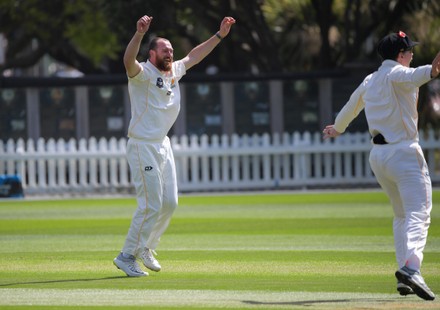 Wellington Firebirds v Auckland Aces, Plunket Shield Cricket ...