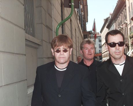 62 Gianni versace memorial service Stock Pictures, Editorial Images and ...