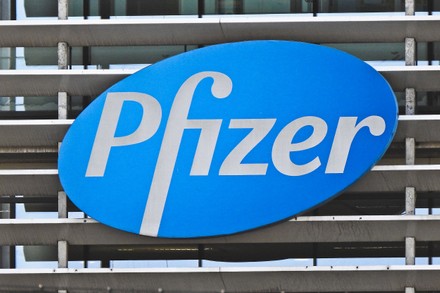 Pfizer Logo Seen Front France Pfizer Editorial Stock Photo - Stock ...