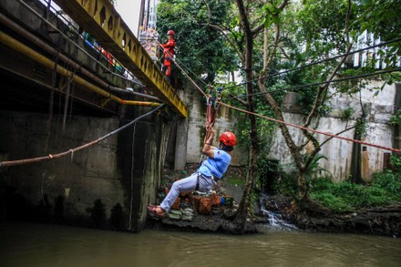 Vertical Rescue Indonesia Training Community Handling Editorial Stock ...