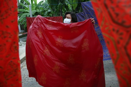 56 Drying batik cloth Stock Pictures, Editorial Images and Stock Photos ...
