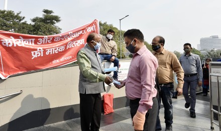 Bjp Leader Vijay Goel Gives Facemask Editorial Stock Photo - Stock ...