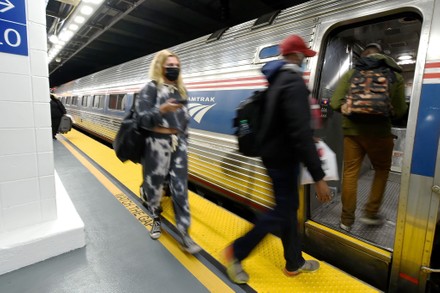 35 Amtrak train window Stock Pictures, Editorial Images and Stock ...