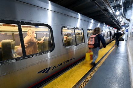35 Amtrak train window Stock Pictures, Editorial Images and Stock ...