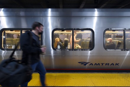 35 Amtrak train window Stock Pictures, Editorial Images and Stock ...