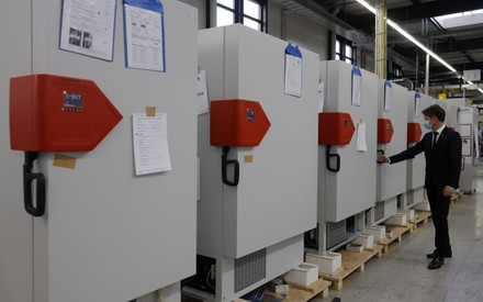 64 Deep freezers Stock Pictures, Editorial Images and Stock Photos ...