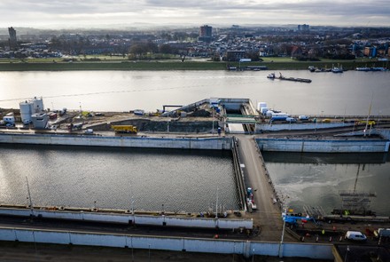 250 Sea locks Stock Pictures, Editorial Images and Stock Photos ...