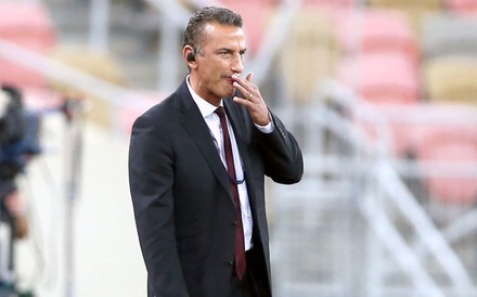Alfaisalys Coach Pericles Chamusca Reacts During Editorial Stock Photo ...
