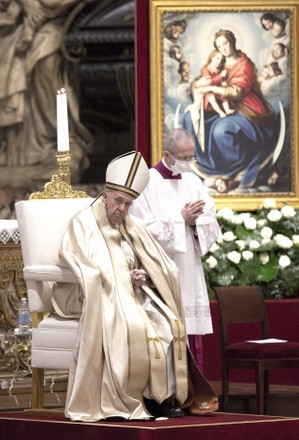 28112020 Vatican Basilica Altar Chair Ordinary Editorial Stock Photo ...