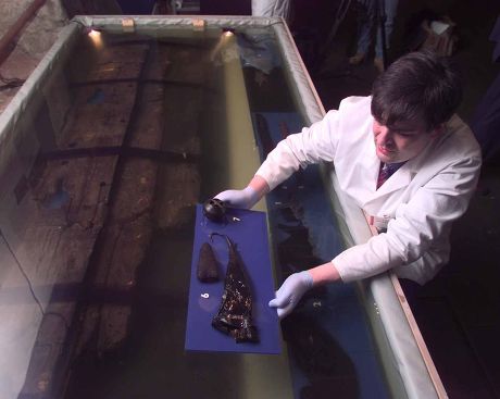 Head Conservation London Museum Andrew Calver Editorial Stock Photo ...