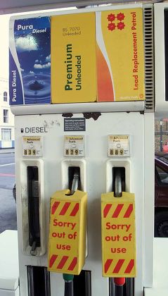 73 Petrol crisis 2000 Stock Pictures, Editorial Images and Stock Photos ...