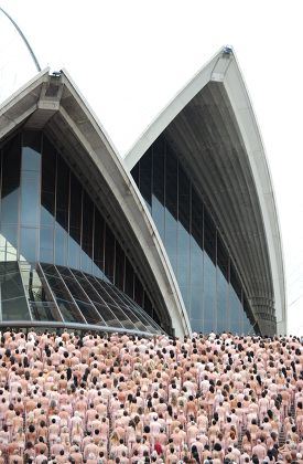 'Mardi Gras: The Base' Spencer Tunick Art Installation Commissioned by ...
