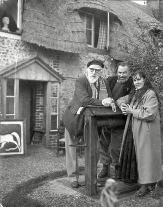 Romany Artists Hold Exhibition Augustus John Editorial Stock Photo ...